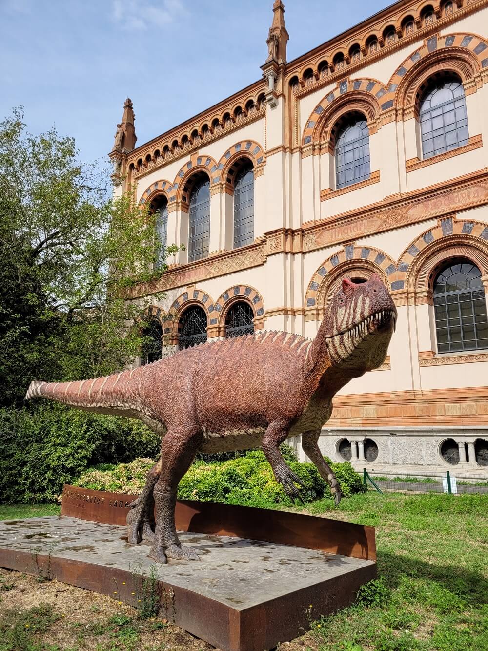 Visita al museo di storia naturale di Milano - il giro del mondo ...